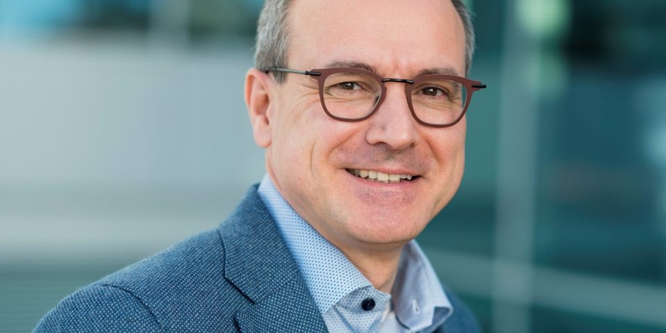 Contact – Weckhuysen Research Group